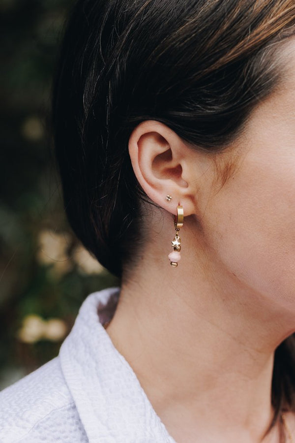 Paperchain Star Huggie Earrings - Anna Fashion + Lifestyle